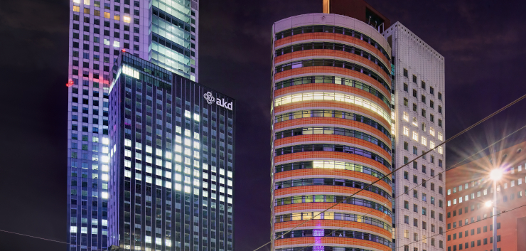 AKD benoemt vijf nieuwe partners - Advocatie