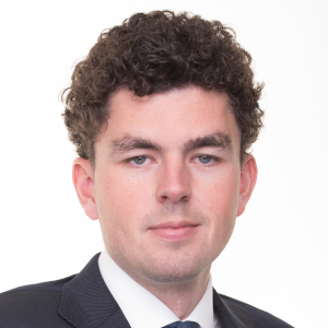 Nieuwe Uitdaging bij... Allen & Overy, Greenberg Traurig, De Roos en ...