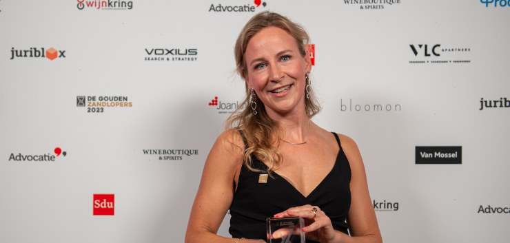 Access to justice Gouden Zandloper voor Merel Pontier - Advocatie