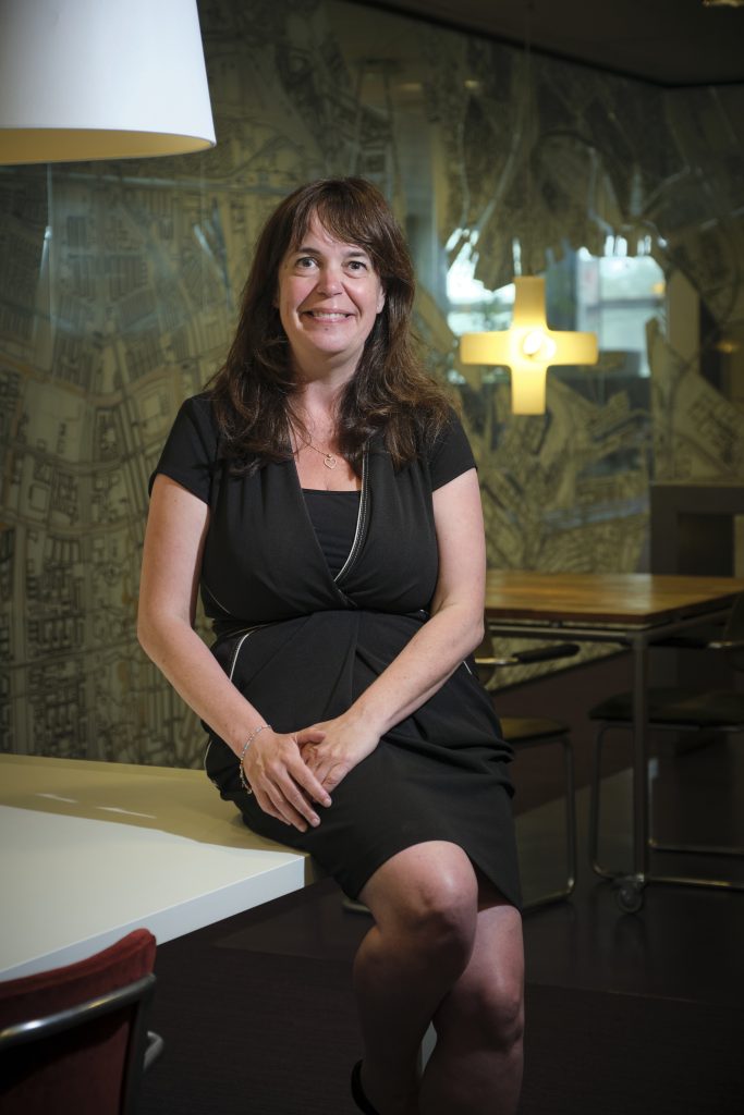 Gouden Zandloper-jurylid Mirjam van der Sluis: 'Deze turbulente tijden ...