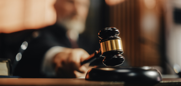 Niet drie rechters aanwezig, maar één: mogelijk onrechtmatig handelen ...