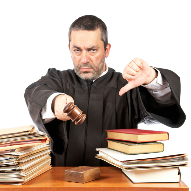 Column: Laten we stoppen met onzin-rechtszaken - Advocatie