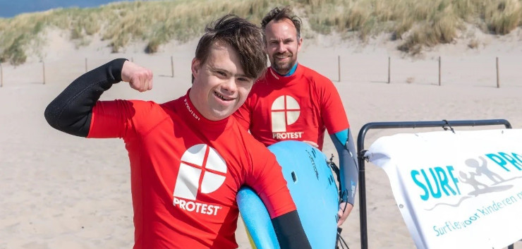 Dentons doneert aan Surf Project: 'Onze ambitie om meer lessen te ...